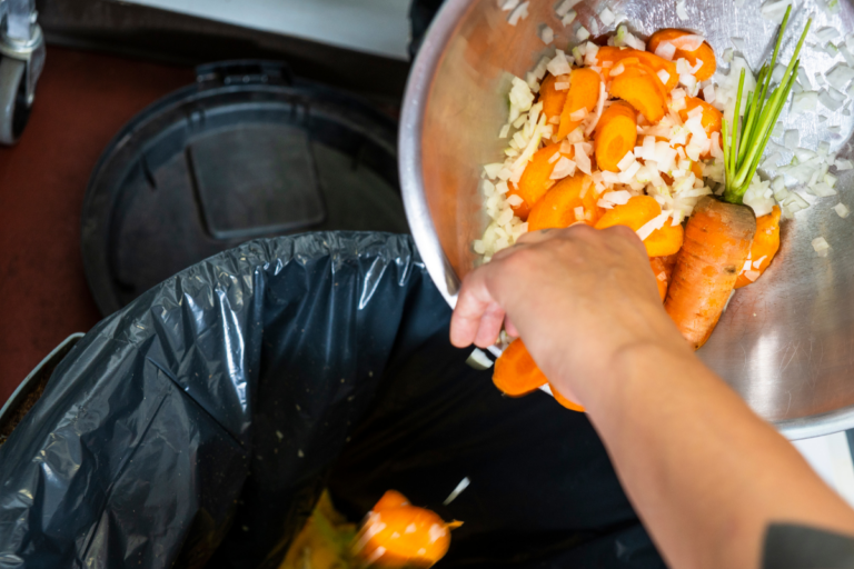 Restaurant Waste Management: Best Practices for Efficiency
