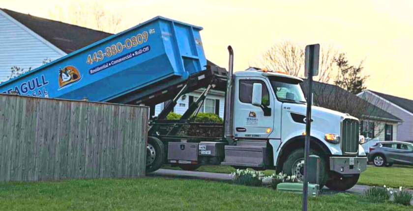 What Are Roll-Off Trucks And How Do They Work? - Seagull Disposal